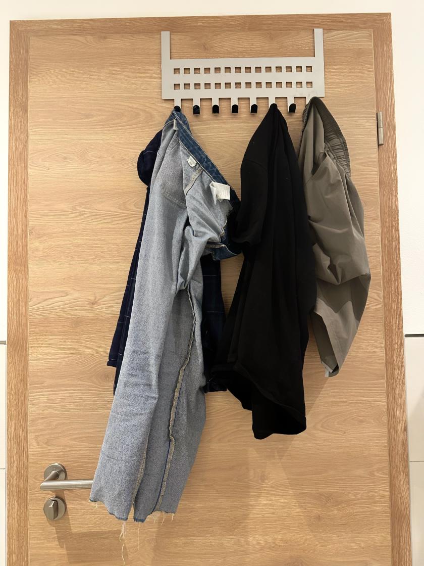 Vychytávky do úzké předsíně: koše na drobnosti, mělké botníky a lekce z ...